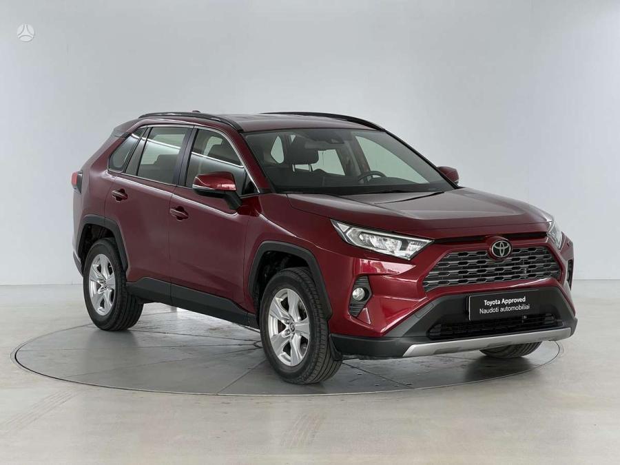 Red Toyota RAV4 2021 in Vilnius, with an engine capacity of 1.99 L and mileage of 115 thousand km for 23900 €, photo 19 on AUTOMOTO.COM.LV