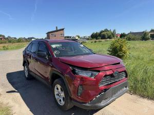 Red Toyota RAV4 2021 in Kaunas, with an engine capacity of 2.49 L and mileage of 37 thousand km for 15300 €, photo 7 on AUTOMOTO.COM.LV
