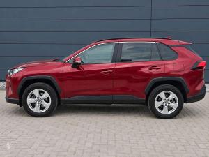 Sarkans Toyota RAV4 2021 Viļņa, ar dzinēja tilpumu 1.99 L un nobraukumu 86 tūkst. km par 23750 €, foto 3 vietnē AUTOMOTO.COM.LV