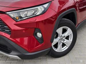 Sarkans Toyota RAV4 2021 Viļņa, ar dzinēja tilpumu 1.99 L un nobraukumu 86 tūkst. km par 23750 €, foto 23 vietnē AUTOMOTO.COM.LV