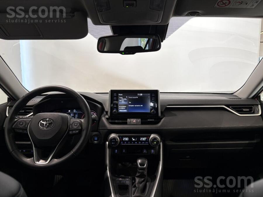 Sarkans Toyota RAV4 2021 Ventspils, ar dzinēja tilpumu 2.00 L un nobraukumu 28 tūkst. km par 26990 €, foto 10 vietnē AUTOMOTO.COM.LV