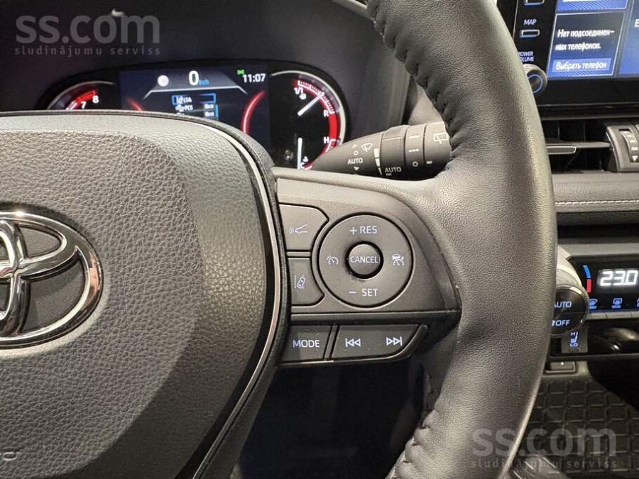 Sarkans Toyota RAV4 2021 Ventspils, ar dzinēja tilpumu 2.00 L un nobraukumu 28 tūkst. km par 26990 €, foto 16 vietnē AUTOMOTO.COM.LV