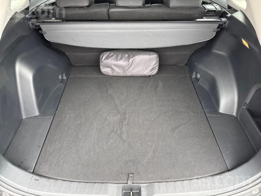 Sarkans Toyota RAV4 2022 Rīga, ar dzinēja tilpumu 2.50 L un nobraukumu 125 tūkst. km par 28990 €, foto 11 vietnē AUTOMOTO.COM.LV