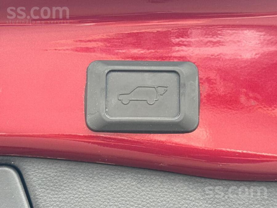 Sarkans Toyota RAV4 2022 Rīga, ar dzinēja tilpumu 2.50 L un nobraukumu 125 tūkst. km par 28990 €, foto 23 vietnē AUTOMOTO.COM.LV