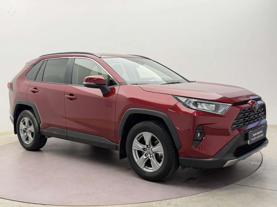 Sarkans Toyota RAV4 2022 Panevēža, ar dzinēja tilpumu 1.99 L un nobraukumu 50 tūkst. km par 24590 €, foto 4 vietnē AUTOMOTO.COM.LV
