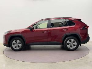 Sarkans Toyota RAV4 2022 Panevēža, ar dzinēja tilpumu 1.99 L un nobraukumu 50 tūkst. km par 24590 €, foto 6 vietnē AUTOMOTO.COM.LV