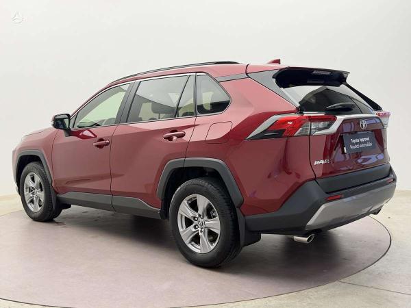 Sarkans Toyota RAV4 2022 Panevēža, ar dzinēja tilpumu 1.99 L un nobraukumu 50 tūkst. km par 24590 €, foto 7 vietnē AUTOMOTO.COM.LV