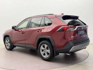 Sarkans Toyota RAV4 2022 Panevēža, ar dzinēja tilpumu 1.99 L un nobraukumu 50 tūkst. km par 24590 €, foto 7 vietnē AUTOMOTO.COM.LV