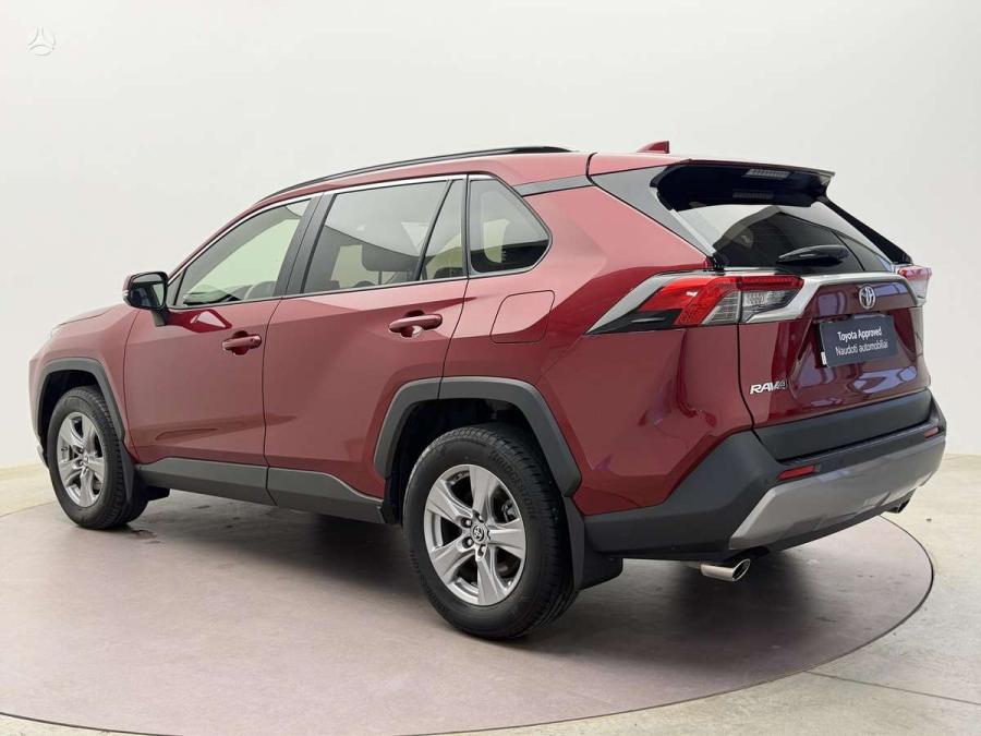 Sarkans Toyota RAV4 2022 Panevēža, ar dzinēja tilpumu 1.99 L un nobraukumu 50 tūkst. km par 24590 €, foto 7 vietnē AUTOMOTO.COM.LV