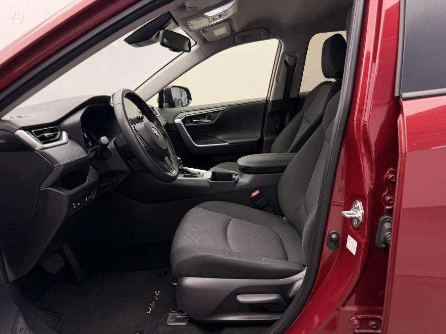 Sarkans Toyota RAV4 2022 Panevēža, ar dzinēja tilpumu 1.99 L un nobraukumu 50 tūkst. km par 24590 €, foto 10 vietnē AUTOMOTO.COM.LV