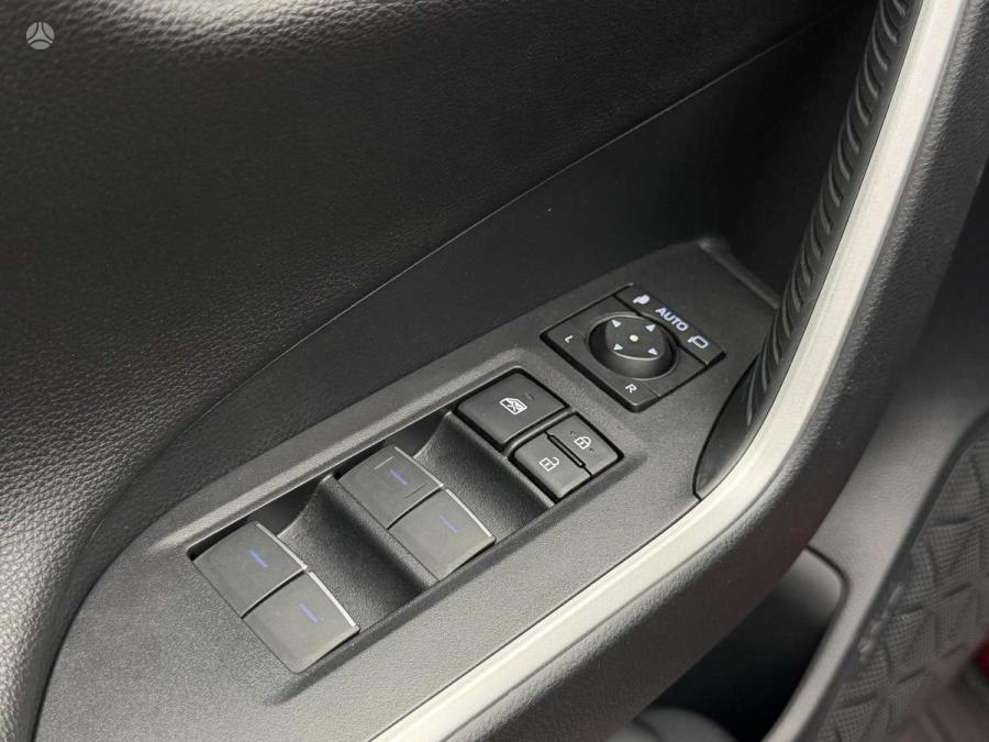 Sarkans Toyota RAV4 2022 Panevēža, ar dzinēja tilpumu 1.99 L un nobraukumu 50 tūkst. km par 24590 €, foto 12 vietnē AUTOMOTO.COM.LV