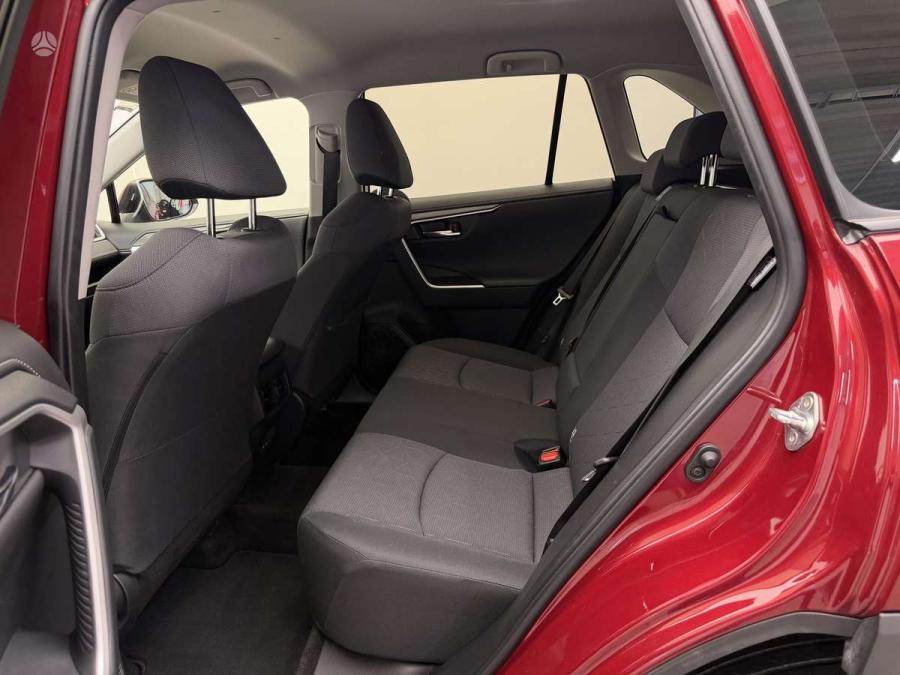 Sarkans Toyota RAV4 2022 Panevēža, ar dzinēja tilpumu 1.99 L un nobraukumu 50 tūkst. km par 24590 €, foto 13 vietnē AUTOMOTO.COM.LV