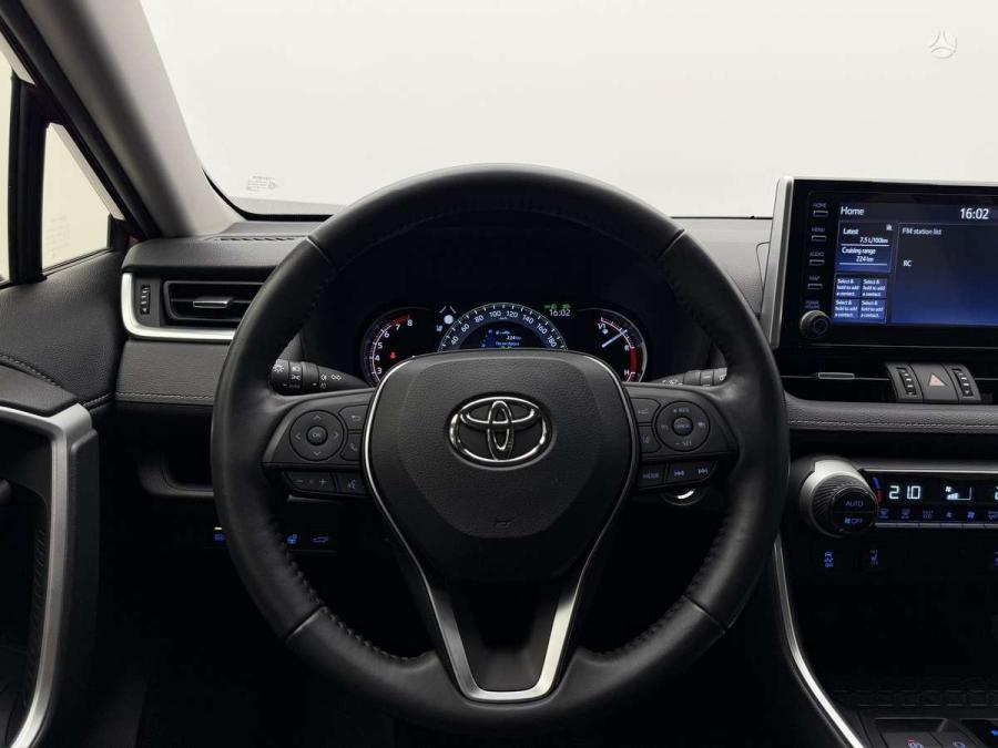 Sarkans Toyota RAV4 2022 Panevēža, ar dzinēja tilpumu 1.99 L un nobraukumu 50 tūkst. km par 24590 €, foto 21 vietnē AUTOMOTO.COM.LV