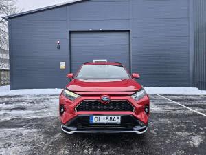 Sarkans Toyota RAV4 2023 Kauņa, ar dzinēja tilpumu 2.49 L un nobraukumu 64 tūkst. km par 23900 €, foto 2 vietnē AUTOMOTO.COM.LV