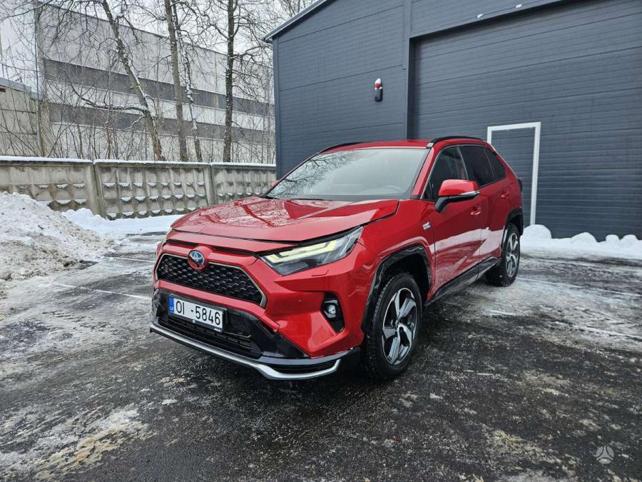 Sarkans Toyota RAV4 2023 Kauņa, ar dzinēja tilpumu 2.49 L un nobraukumu 64 tūkst. km par 23900 €, foto 3 vietnē AUTOMOTO.COM.LV