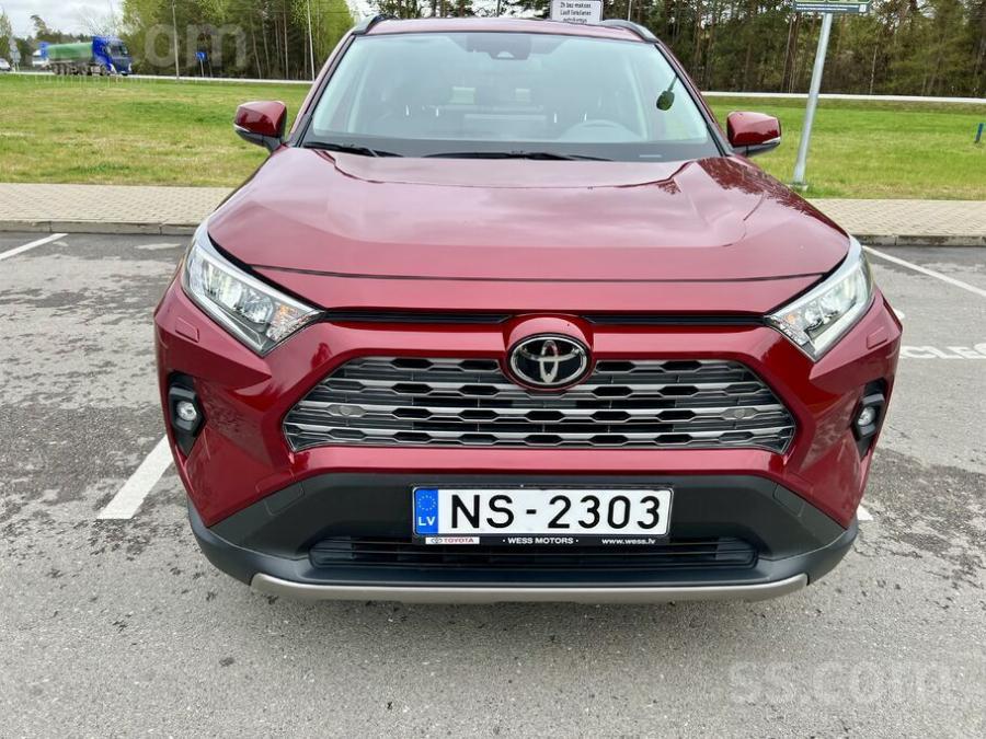 Красный Тойота РАВ 4 2023 в Рига, объемом двигателя 2.00 л и пробегом 47 тыс. км за 29750 €, фото 9 на AUTOMOTO.COM.LV