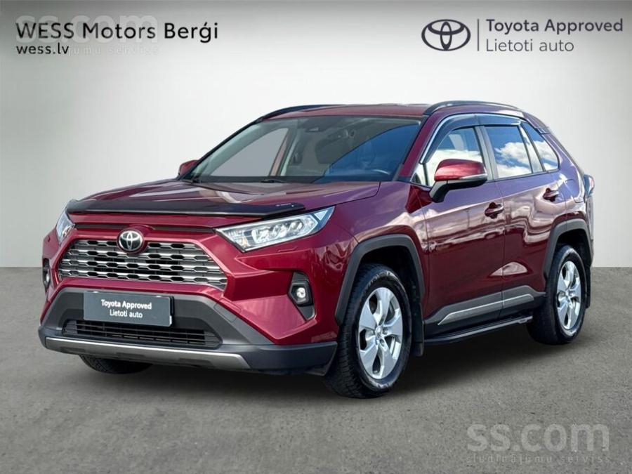 Sarkans Toyota RAV4 2023 Rīga, ar dzinēja tilpumu 2.00 L un nobraukumu 84 tūkst. km par 25990 €, foto 1 vietnē AUTOMOTO.COM.LV