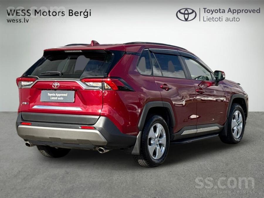 Sarkans Toyota RAV4 2023 Rīga, ar dzinēja tilpumu 2.00 L un nobraukumu 84 tūkst. km par 25990 €, foto 3 vietnē AUTOMOTO.COM.LV