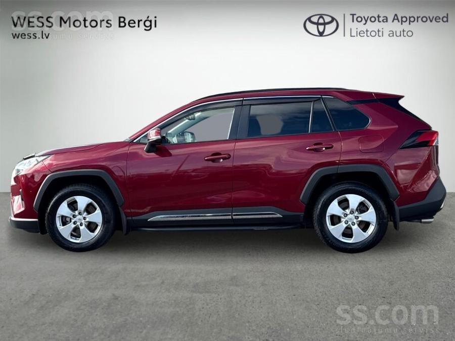 Sarkans Toyota RAV4 2023 Rīga, ar dzinēja tilpumu 2.00 L un nobraukumu 84 tūkst. km par 25990 €, foto 4 vietnē AUTOMOTO.COM.LV