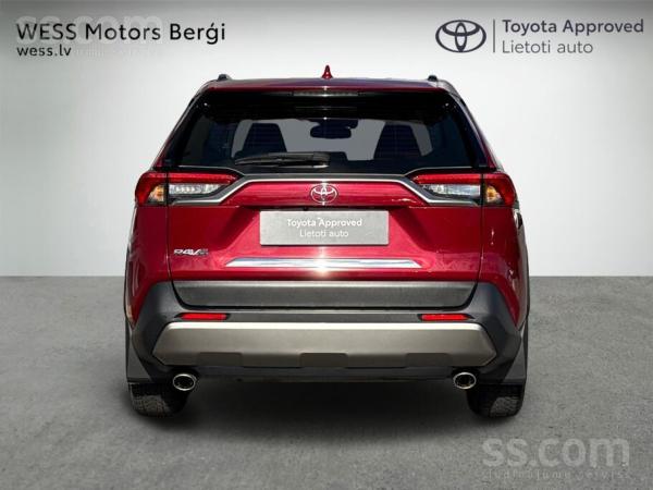 Toyota RAV4 2023 Rīga vietnē Sarkans Toyota RAV4 2023 Rīga, ar dzinēja tilpumu 2.00 L un nobraukumu 84 tūkst. km par 25990 €, foto 5 vietnē AUTOMOTO.COM.LV