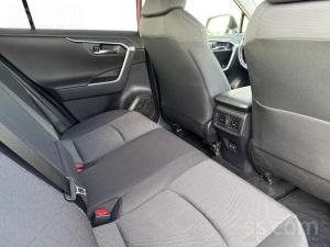 Sarkans Toyota RAV4 2023 Rīga, ar dzinēja tilpumu 2.00 L un nobraukumu 84 tūkst. km par 25990 €, foto 8 vietnē AUTOMOTO.COM.LV