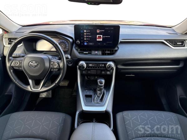 Toyota RAV4 2023 Rīga vietnē Sarkans Toyota RAV4 2023 Rīga, ar dzinēja tilpumu 2.00 L un nobraukumu 84 tūkst. km par 25990 €, foto 9 vietnē AUTOMOTO.COM.LV
