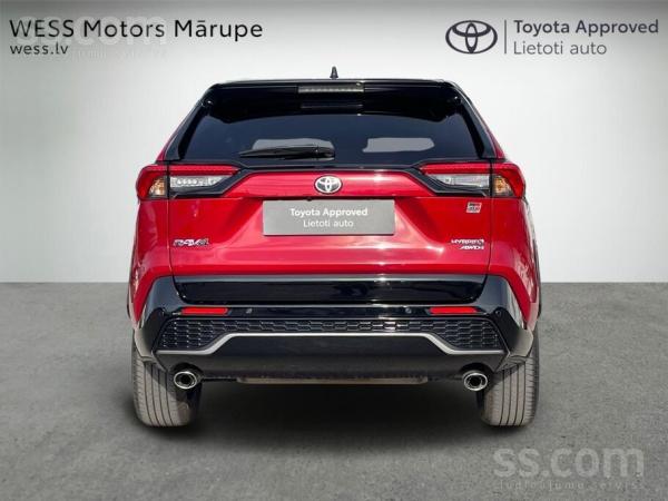 Sarkans Toyota RAV4 2024 Rīga, ar dzinēja tilpumu 2.50 L un nobraukumu 15 tūkst. km par 43990 €, foto 4 vietnē AUTOMOTO.COM.LV