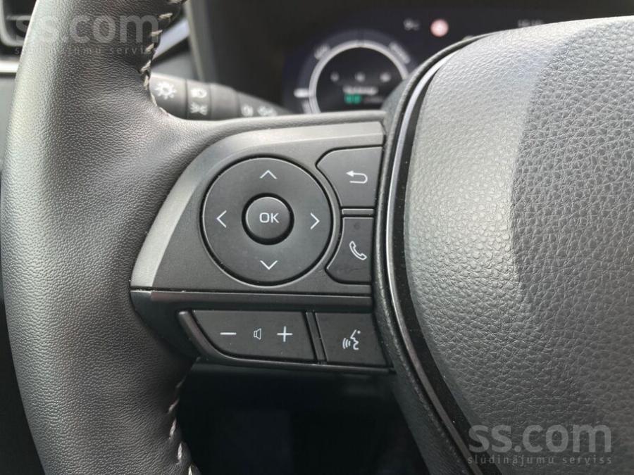 Red Toyota RAV4 2024 in Riga, with an engine capacity of 2.50 L and mileage of 15 thousand km for 43990 €, photo 22 on AUTOMOTO.COM.LV