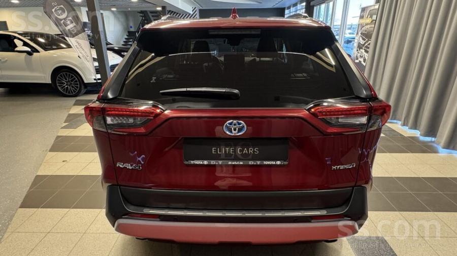 Sarkans Toyota RAV4 2024 Rīga, ar dzinēja tilpumu 2.50 L un nobraukumu 32 tūkst. km par 39990 €, foto 7 vietnē AUTOMOTO.COM.LV
