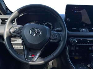 Sarkans Toyota RAV4 2024 Klaipėda, ar dzinēja tilpumu 2.49 L un nobraukumu 16 tūkst. km par 48500 €, foto 10 vietnē AUTOMOTO.COM.LV