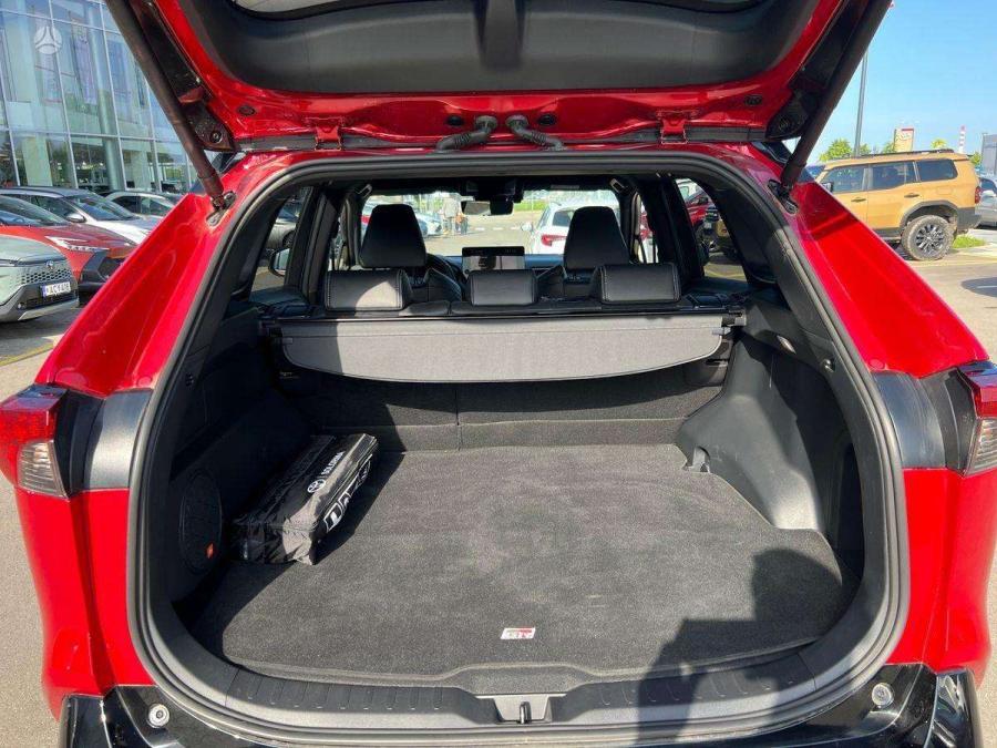 Sarkans Toyota RAV4 2024 Klaipėda, ar dzinēja tilpumu 2.49 L un nobraukumu 16 tūkst. km par 48500 €, foto 11 vietnē AUTOMOTO.COM.LV