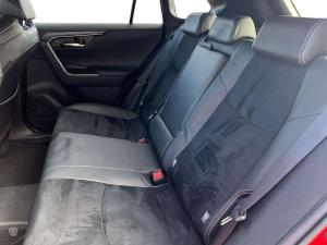 Sarkans Toyota RAV4 2024 Klaipėda, ar dzinēja tilpumu 2.49 L un nobraukumu 16 tūkst. km par 48500 €, foto 20 vietnē AUTOMOTO.COM.LV