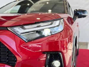 Sarkans Toyota RAV4 2024 Šauļi, ar dzinēja tilpumu 2.49 L un nobraukumu 21 tūkst. km par 41900 €, foto 5 vietnē AUTOMOTO.COM.LV