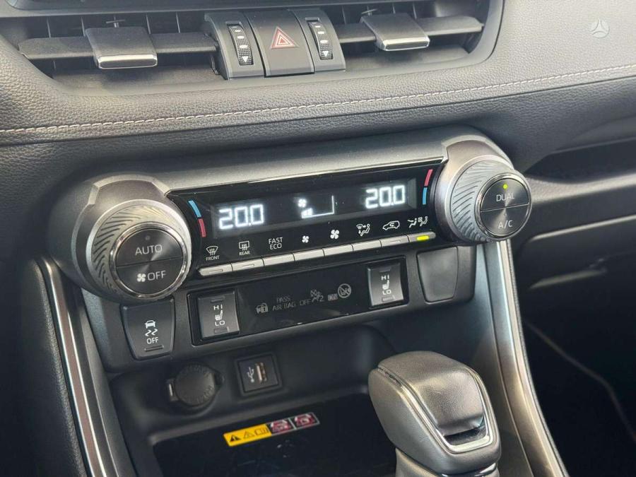 Sarkans Toyota RAV4 2024 Šauļi, ar dzinēja tilpumu 2.49 L un nobraukumu 21 tūkst. km par 41900 €, foto 28 vietnē AUTOMOTO.COM.LV