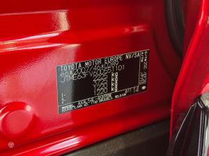 Sarkans Toyota RAV4 2024 Šauļi, ar dzinēja tilpumu 2.49 L un nobraukumu 21 tūkst. km par 41900 €, foto 36 vietnē AUTOMOTO.COM.LV