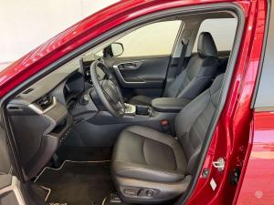 Sarkans Toyota RAV4 2025 Šauļi, ar dzinēja tilpumu 2.49 L un nobraukumu 12 tūkst. km par 39500 €, foto 7 vietnē AUTOMOTO.COM.LV