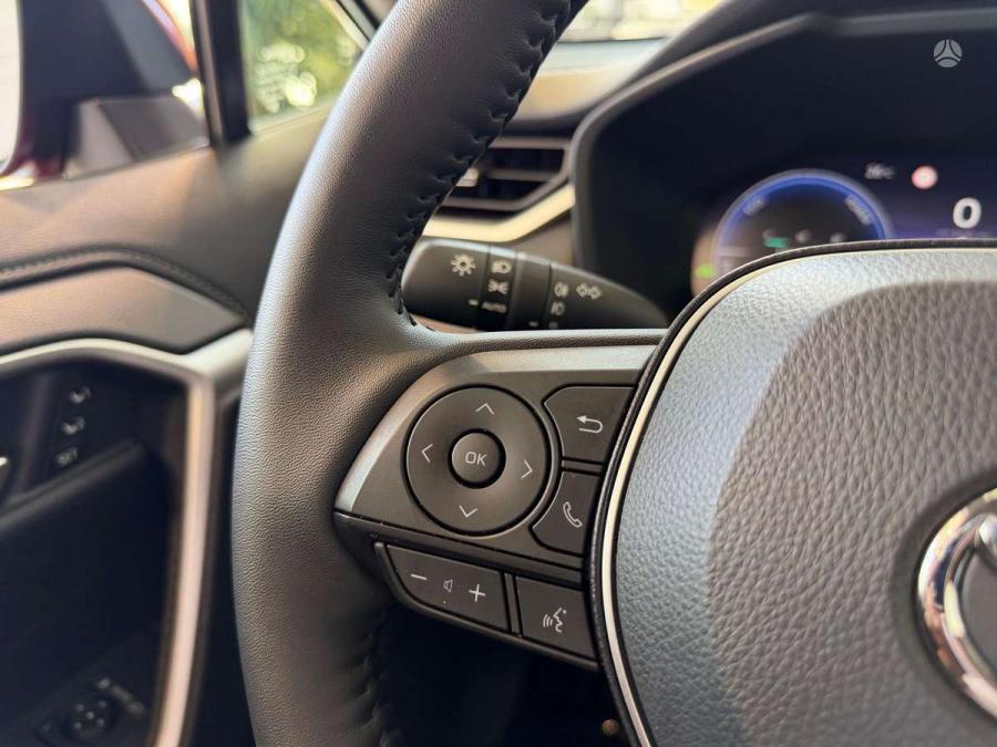 Sarkans Toyota RAV4 2025 Šauļi, ar dzinēja tilpumu 2.49 L un nobraukumu 12 tūkst. km par 39500 €, foto 20 vietnē AUTOMOTO.COM.LV