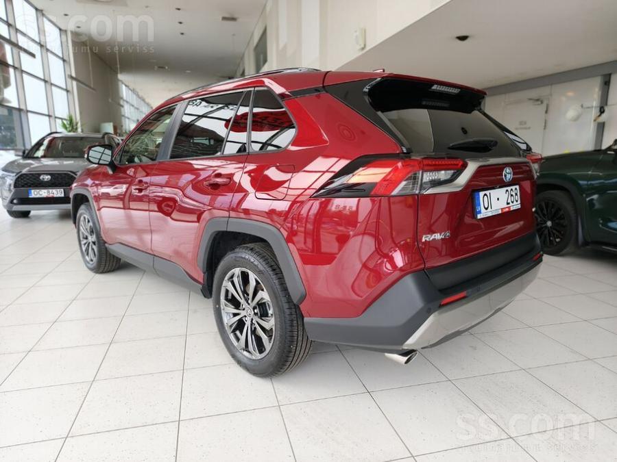 Sarkans Toyota RAV4 2025 Rīga, ar dzinēja tilpumu 2.50 L un nobraukumu 12 tūkst. km par 38300 €, foto 4 vietnē AUTOMOTO.COM.LV