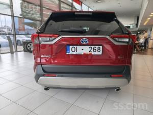 Sarkans Toyota RAV4 2025 Rīga, ar dzinēja tilpumu 2.50 L un nobraukumu 12 tūkst. km par 38300 €, foto 8 vietnē AUTOMOTO.COM.LV