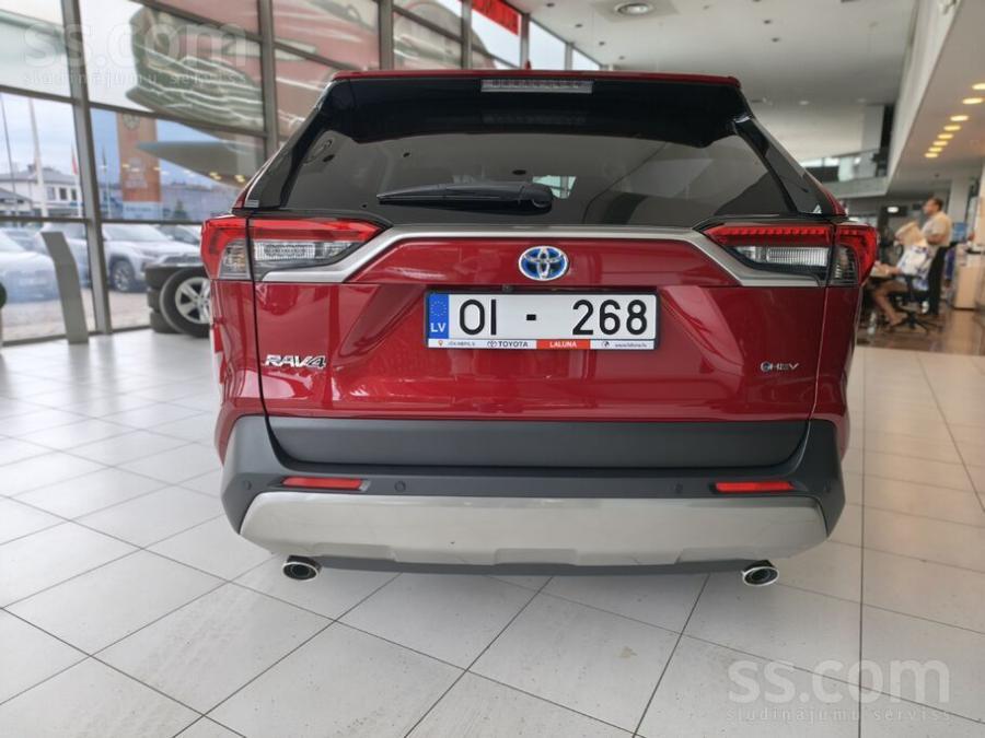 Sarkans Toyota RAV4 2025 Rīga, ar dzinēja tilpumu 2.50 L un nobraukumu 12 tūkst. km par 38300 €, foto 8 vietnē AUTOMOTO.COM.LV