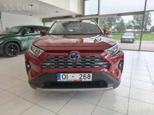Sarkans Toyota RAV4 2025 Rīga, ar dzinēja tilpumu 2.50 L un nobraukumu 12 tūkst. km par 38300 €, foto 9 vietnē AUTOMOTO.COM.LV