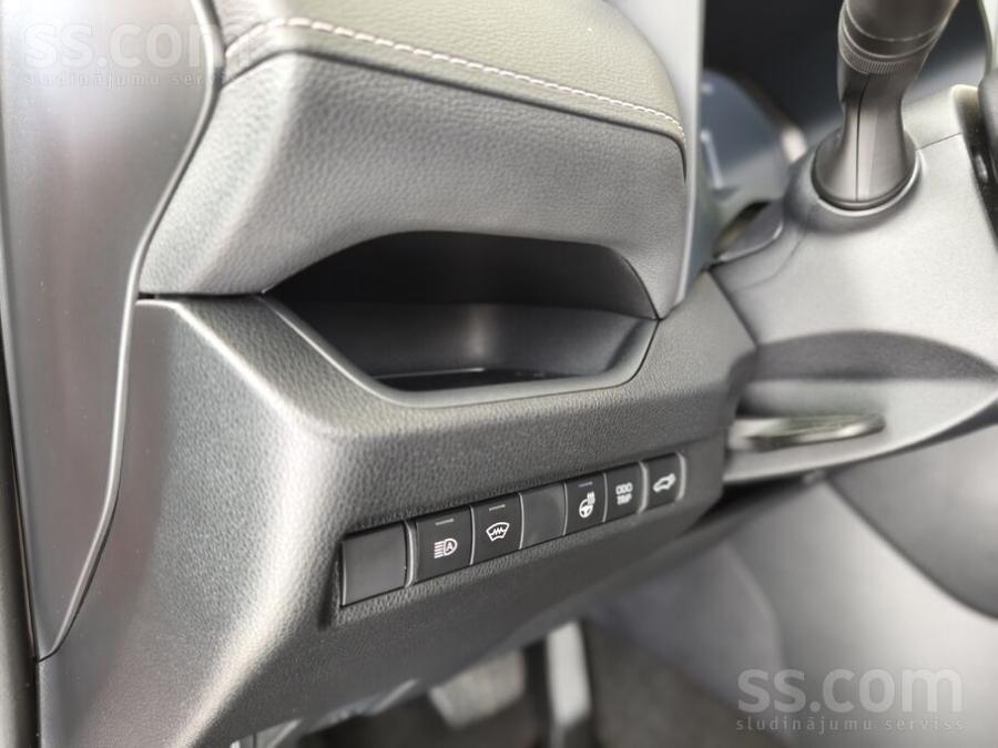 Sarkans Toyota RAV4 2025 Rīga, ar dzinēja tilpumu 2.50 L un nobraukumu 12 tūkst. km par 38300 €, foto 13 vietnē AUTOMOTO.COM.LV