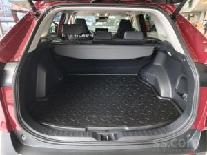 Sarkans Toyota RAV4 2025 Rīga, ar dzinēja tilpumu 2.50 L un nobraukumu 12 tūkst. km par 38300 €, foto 16 vietnē AUTOMOTO.COM.LV
