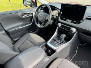 Red Toyota RAV4 2025 in Jekabpils, with an engine capacity of 2.50 L and mileage of 12 thousand km for 38300 €, photo 16 on AUTOMOTO.COM.LV