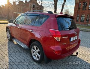 Sarkans Toyota RAV4 2009 Tallina, ar dzinēja tilpumu 2.00 L un nobraukumu 167 tūkst. km par 7999 €, foto 7 vietnē AUTOMOTO.COM.LV