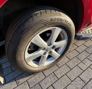 Sarkans Toyota RAV4 2009 Tallina, ar dzinēja tilpumu 2.00 L un nobraukumu 167 tūkst. km par 7999 €, foto 9 vietnē AUTOMOTO.COM.LV