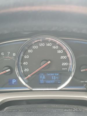 Sarkans Toyota RAV4 2013 Tallina, ar dzinēja tilpumu 2.00 L un nobraukumu 188 tūkst. km par 14000 €, foto 14 vietnē AUTOMOTO.COM.LV