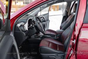Red Toyota RAV4 2017 in Tallinn, with an engine capacity of 2.50 L and mileage of 199 thousand km for 19499 €, photo 13 on AUTOMOTO.COM.LV