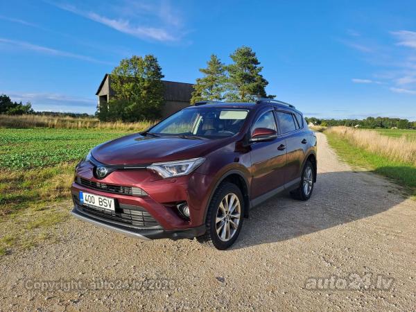 Тойота РАВ 4 2017 в Таллин на AUTOMOTO.COM.LV Красный Тойота РАВ 4 2017 в Таллин, объемом двигателя 2.00 л и пробегом 97 тыс. км за 14500 €, фото 4 на AUTOMOTO.COM.LV