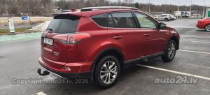 Sarkans Toyota RAV4 2018 Tallina, ar dzinēja tilpumu 2.50 L un nobraukumu 74 tūkst. km par 19800 €, foto 5 vietnē AUTOMOTO.COM.LV